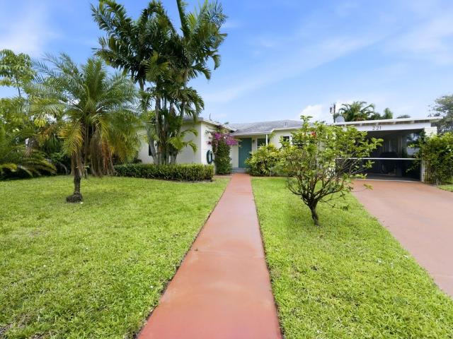 Luxury Villa for rent in Lake Worth, United States