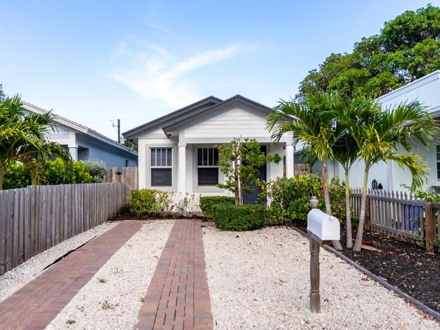 Luxury Villa for rent in Lake Worth, Florida