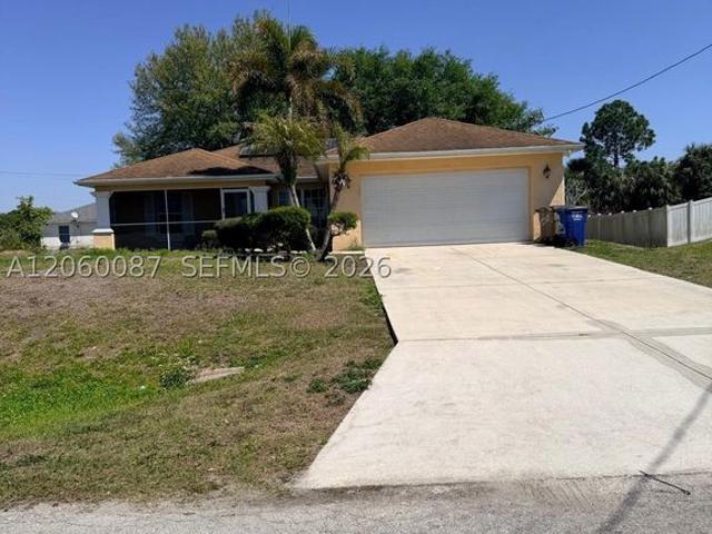 Luxury Villa for rent in Lehigh Acres, Florida