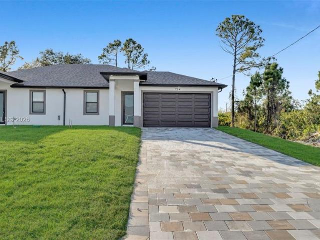 Luxury Villa for rent in Lehigh Acres, United States