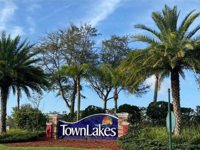 Luxury Villa for rent in Lehigh Acres, United States