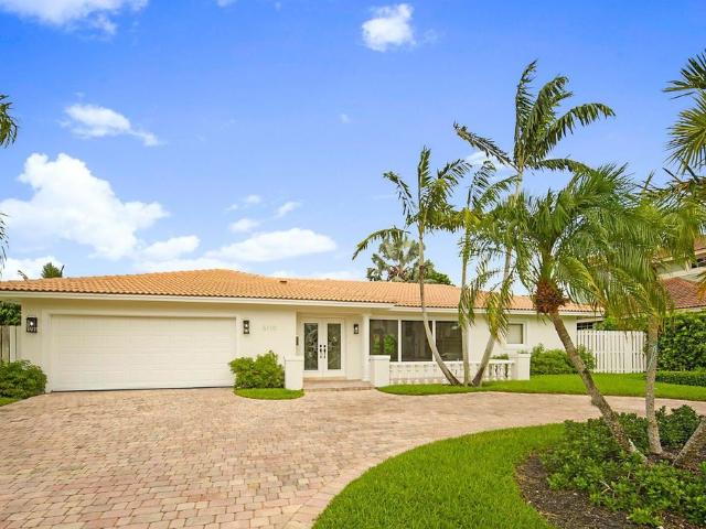 Luxury Villa for rent in Lighthouse PT, United States