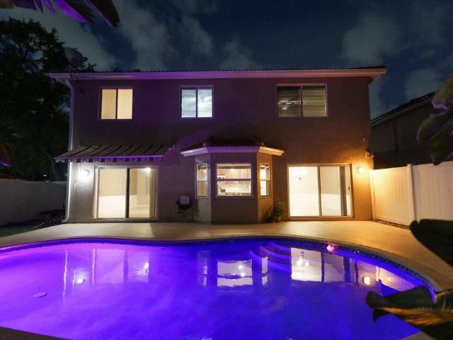 Luxury Villa for rent in Margate, Florida