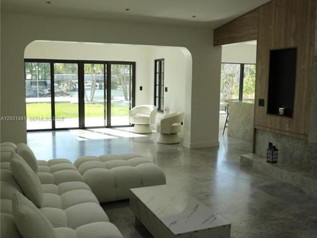 Luxury Villa for rent in Miami Beach, Florida