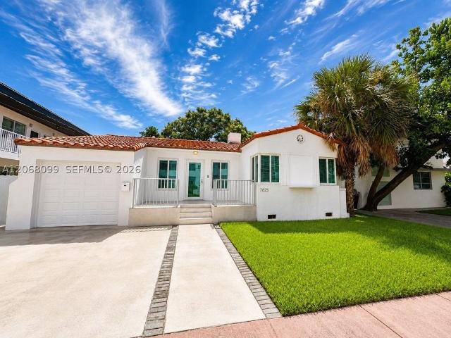 Luxury Villa for rent in Miami Beach, Florida
