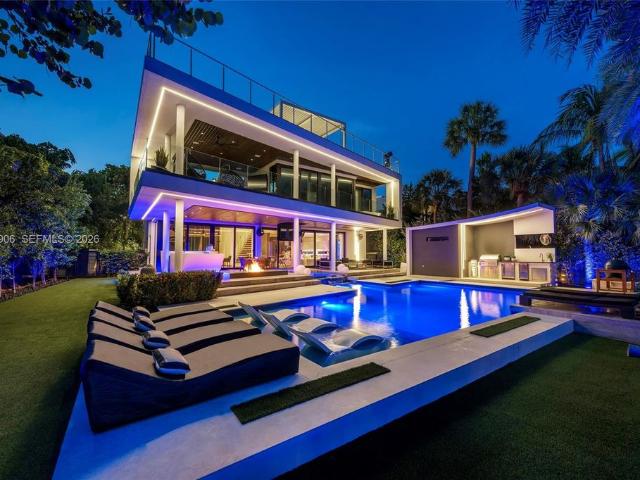 Luxury Villa for rent in Miami Beach, United States