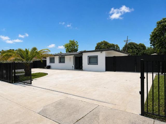 Luxury Villa for rent in Miami Gardens, United States