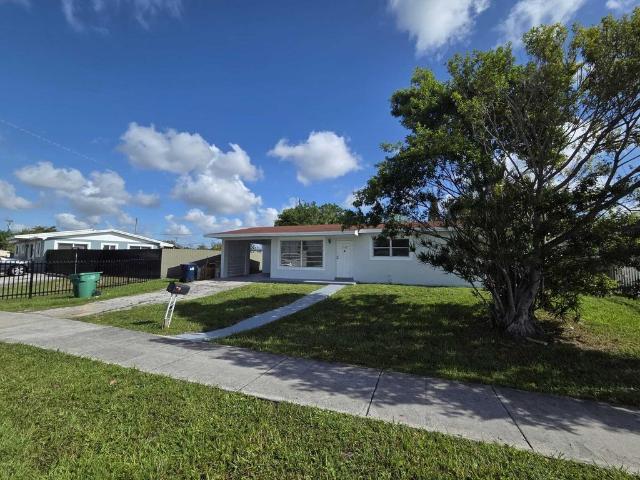 Luxury Villa for rent in Miami Gardens, Florida