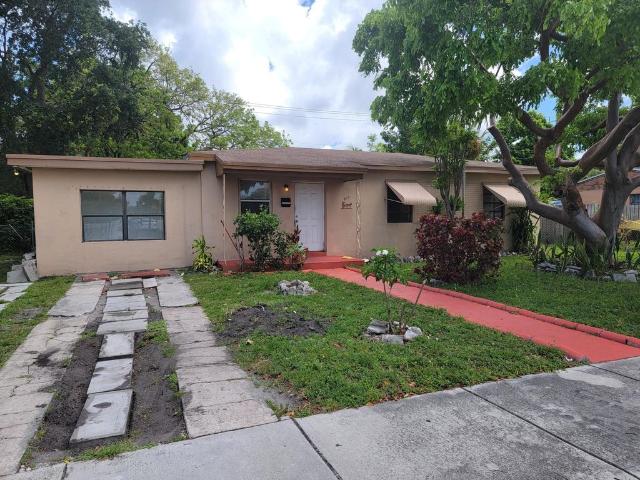 Luxury Villa for rent in Miami Gardens, Florida