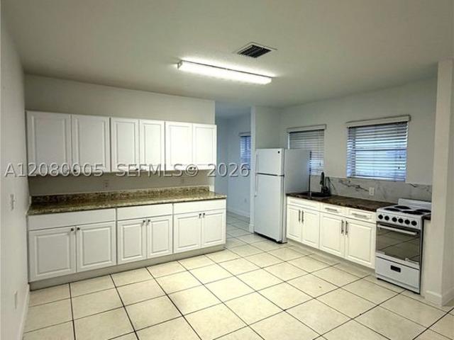 Luxury Villa for rent in Miami, Florida