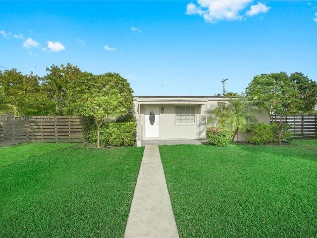 Luxury Villa for rent in Miami, Florida