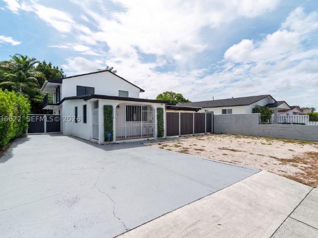Luxury Villa for rent in Miami, Florida