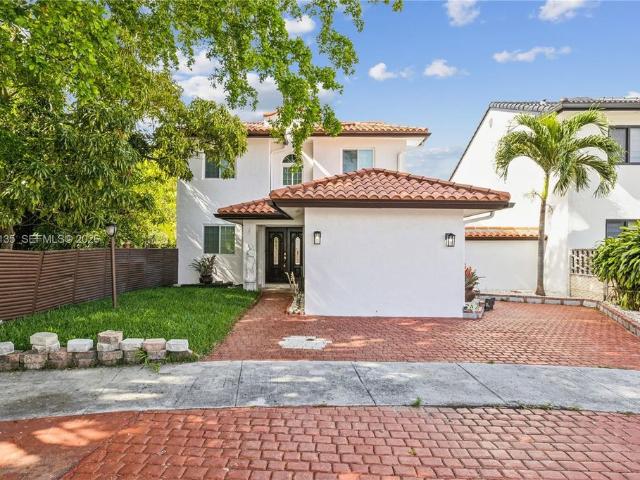 Luxury Villa for rent in Miami, Florida