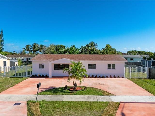 Luxury Villa for rent in Miami, Florida