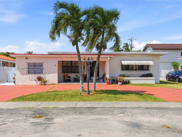 Luxury Villa for rent in Miami, Florida