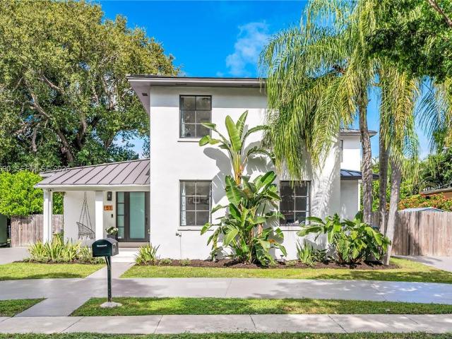 Luxury Villa for rent in Miami, Florida