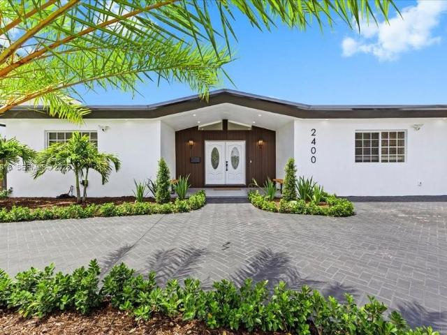 Luxury Villa for rent in Miami, Florida