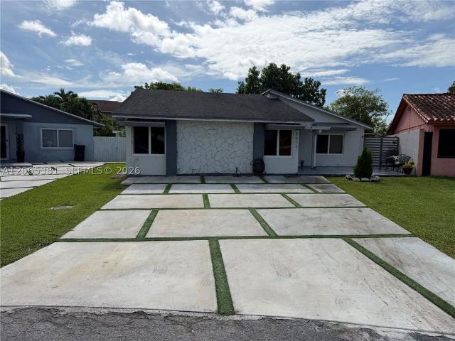 Luxury Villa for rent in Miami, Florida