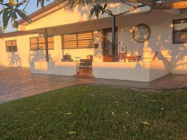 Luxury Villa for rent in Miami, Florida