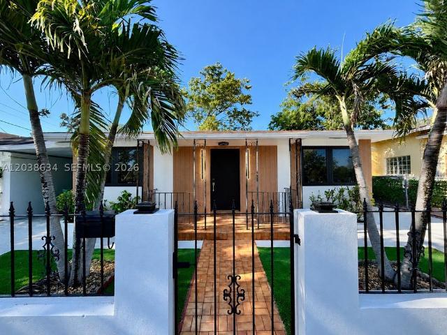 Luxury Villa for rent in Miami, Florida