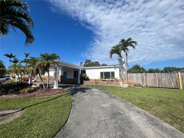 Luxury Villa for rent in Miami, Florida