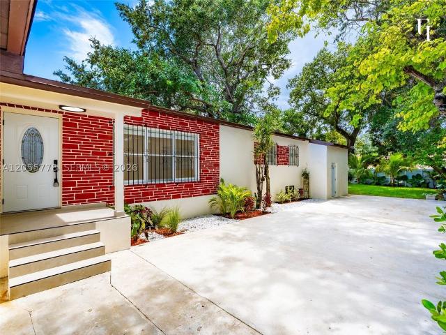 Luxury Villa for rent in Miami, Florida