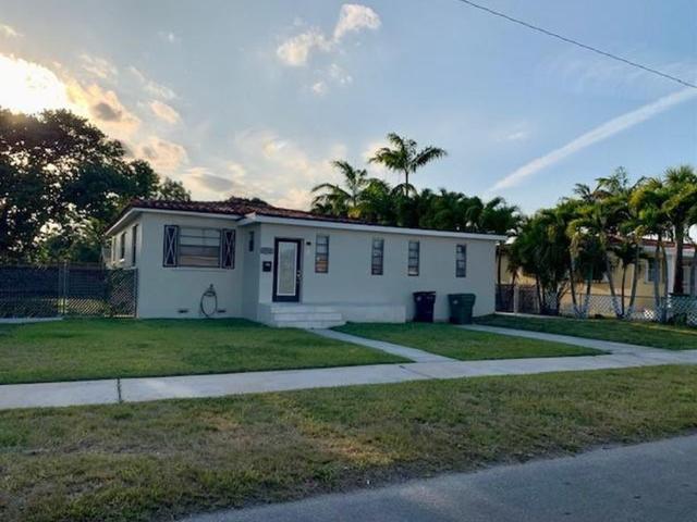 Luxury Villa for rent in Miami, Florida