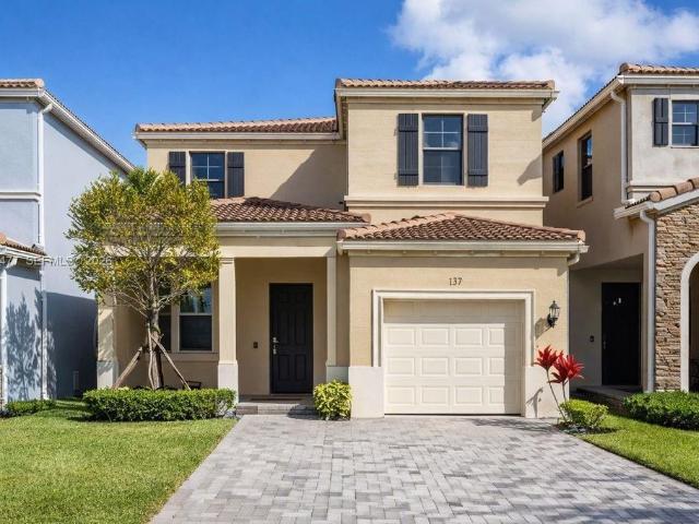 Luxury Villa for rent in Miami, Florida
