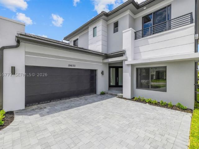 Luxury Villa for rent in Miami, Florida