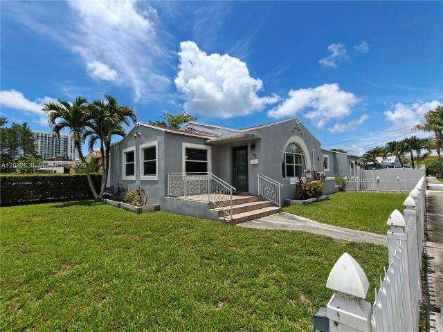 Luxury Villa for rent in Miami, Florida