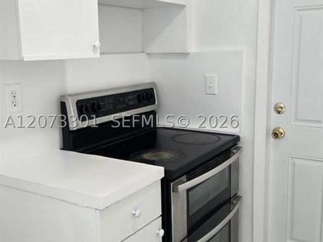 Luxury Villa for rent in Miami Heights Trailer Park, United States