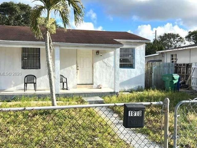 Luxury Villa for rent in Miami Heights Trailer Park, United States
