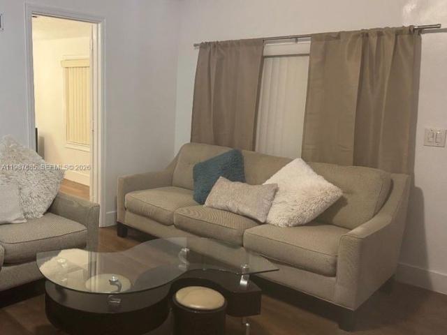 Luxury Villa for rent in Miami Heights Trailer Park, United States