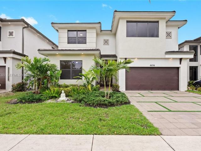 Luxury Villa for rent in Miami Lakes, Florida