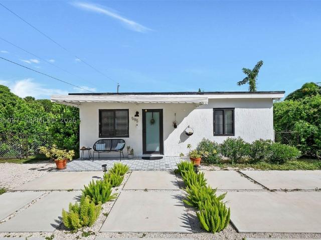 Luxury Villa for rent in Miami Shores, Florida
