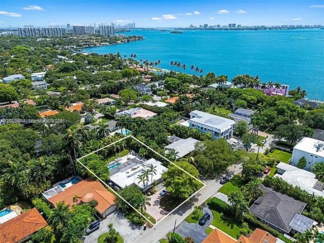 Luxury Villa for rent in Miami Shores, Florida