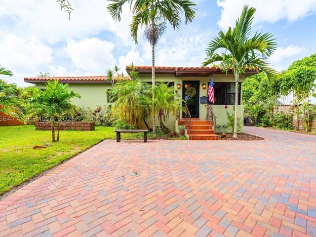 Luxury Villa for rent in Miami Springs, United States