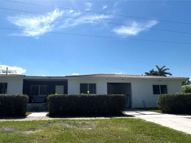 Luxury Villa for rent in Miami Springs, United States