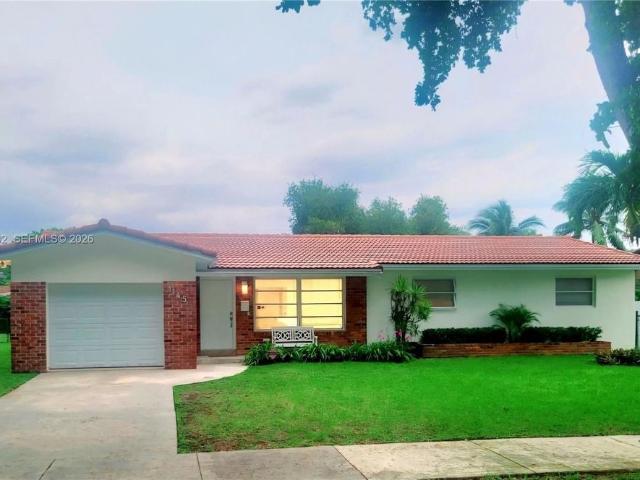 Luxury Villa for rent in Miami Springs, Florida