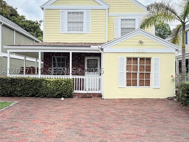 Luxury Villa for rent in Miami, United States