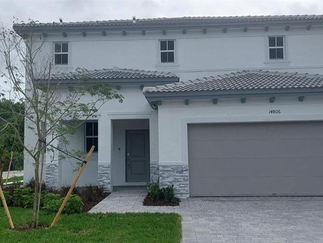 Luxury Villa for rent in Miami, United States