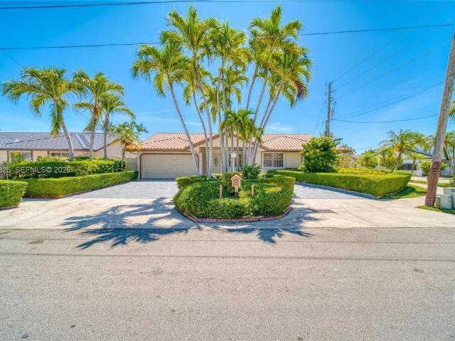 Luxury Villa for rent in Miami, United States