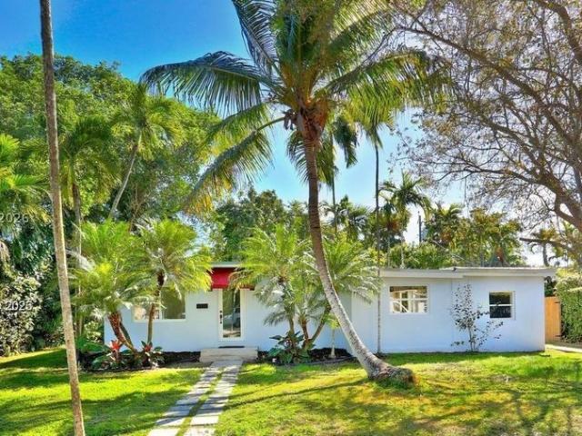 Luxury Villa for rent in Miami, United States