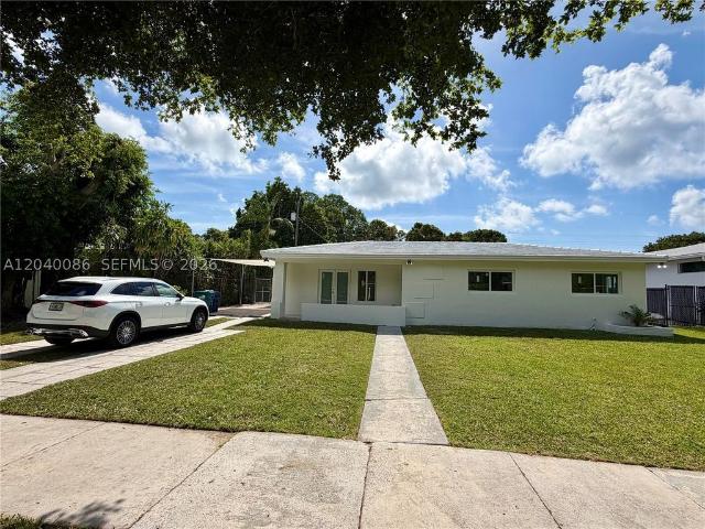 Luxury Villa for rent in Miami, United States
