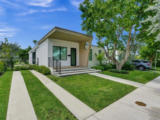Luxury Villa for rent in Miami, United States