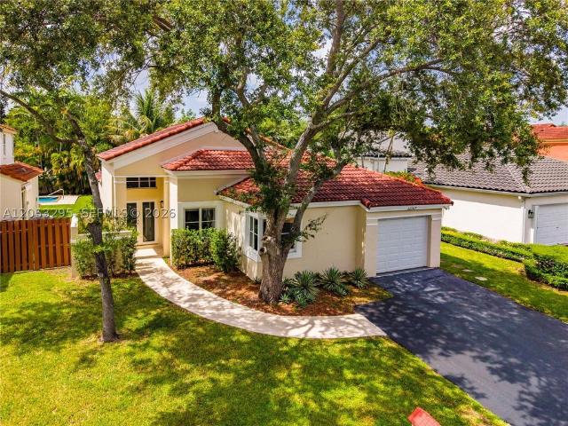 Luxury Villa for rent in Miami, United States