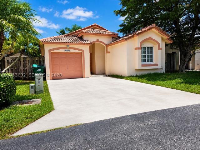 Luxury Villa for rent in Miami, United States