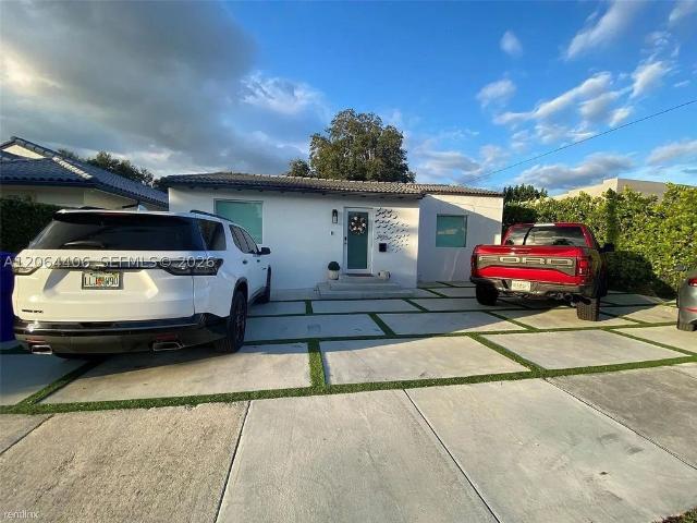 Luxury Villa for rent in Miami, United States