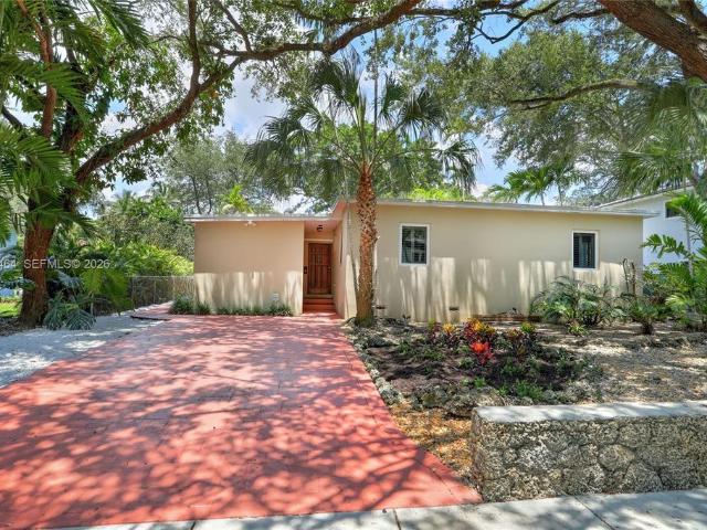 Luxury Villa for rent in Miami, United States