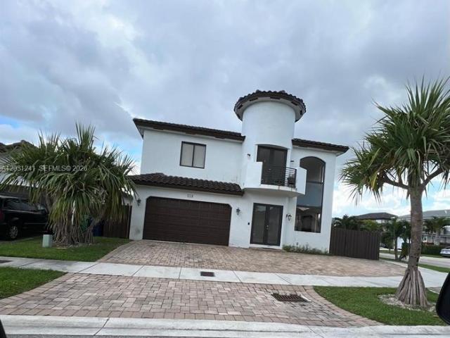Luxury Villa for rent in Miami, United States